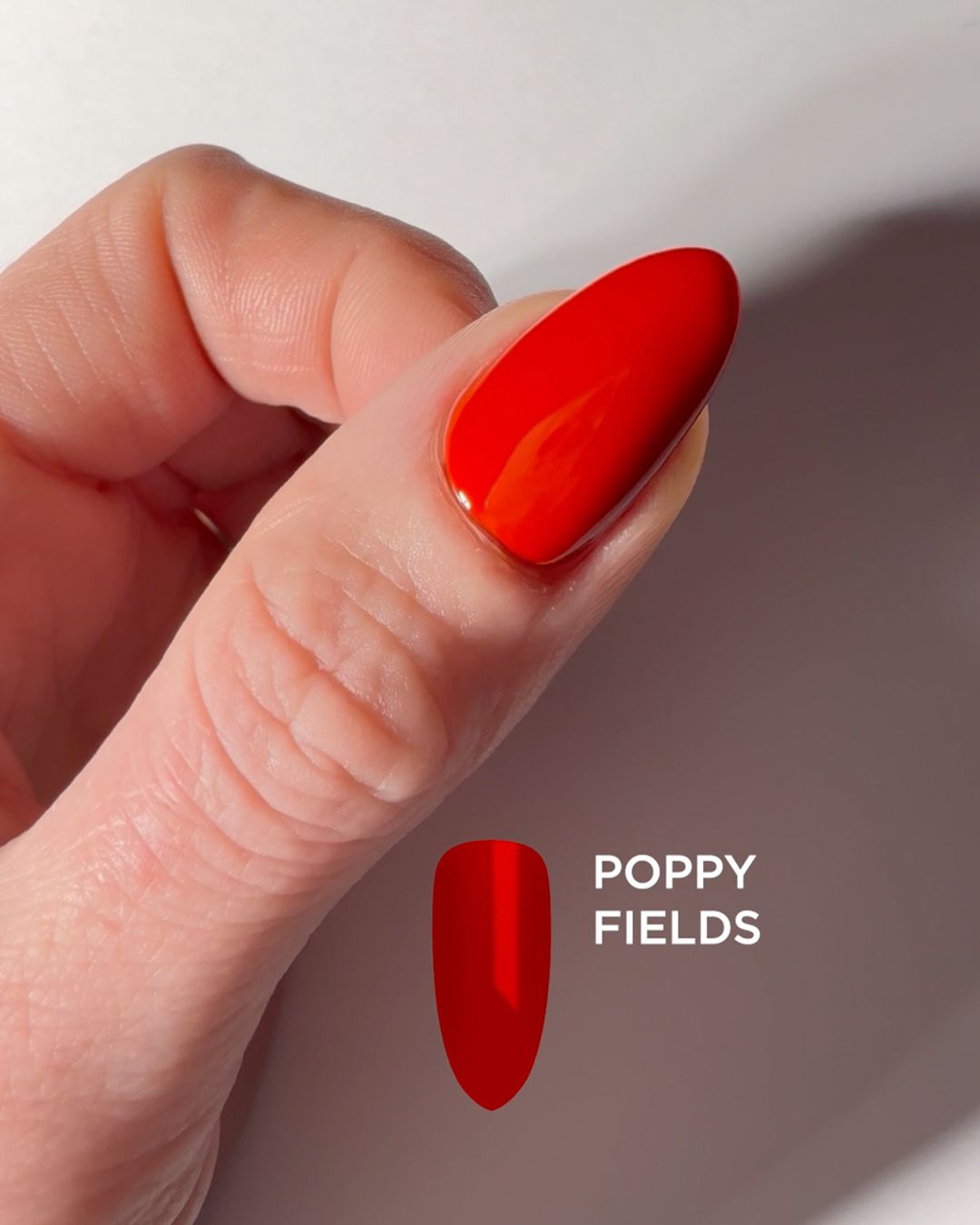 Shellac Poppy Fields לק ג'ל היפואלרגני בצבע אדום קייצי אטום | לק ג'ל ...