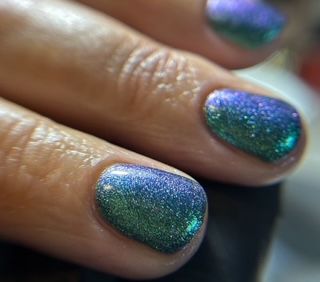 Shellac Teal Tricity לק ג'ל היפואלרגני בצבע ירוק כחלחל מנצנץ | לק ג'ל ...