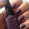 Shellac Nordic Lights לק ג'ל היפואלרגני בצבע סגול כהה מנצנץ חצי שקוף ...